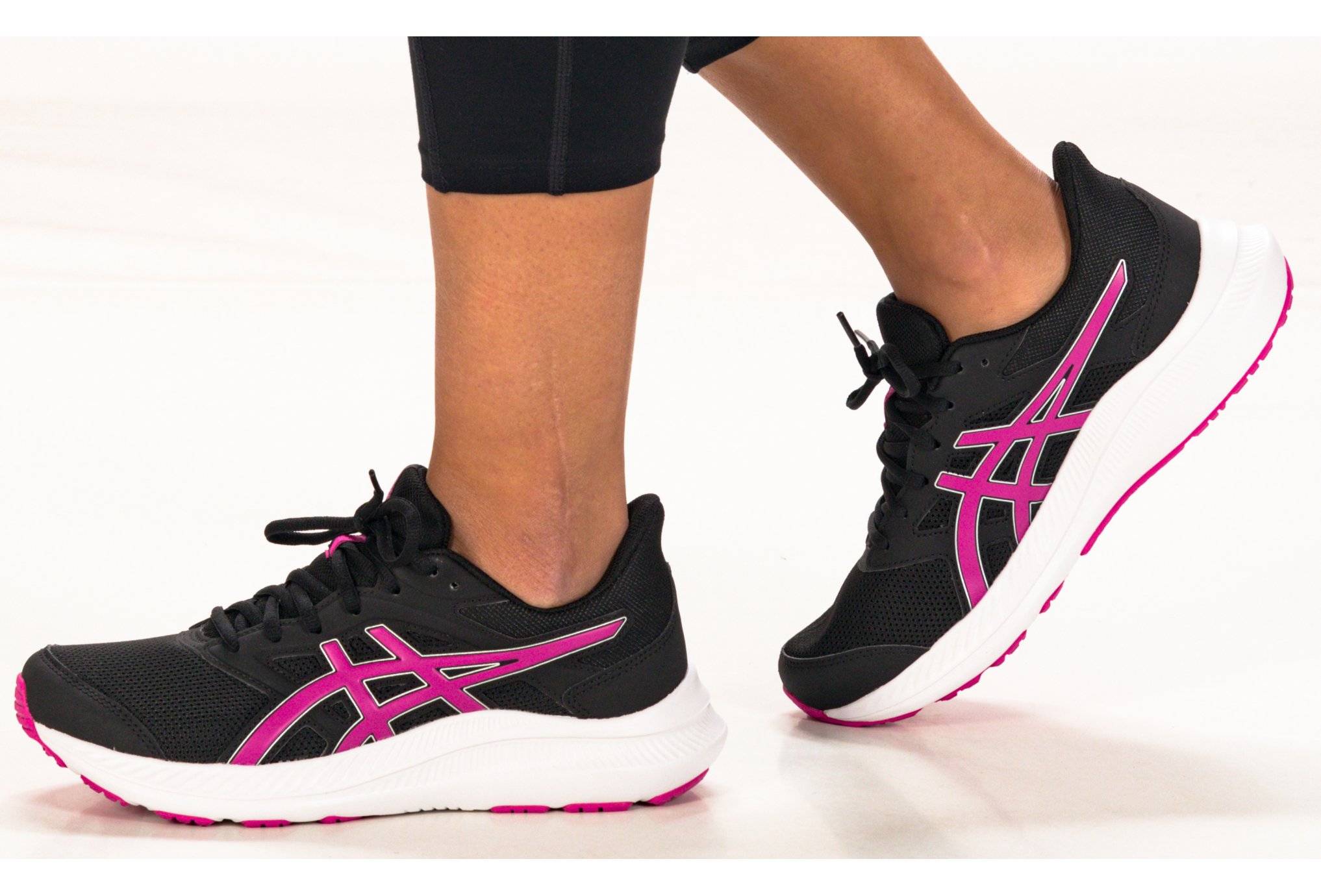 Asics Jolt 4 W femme en destockage 1012B421 003